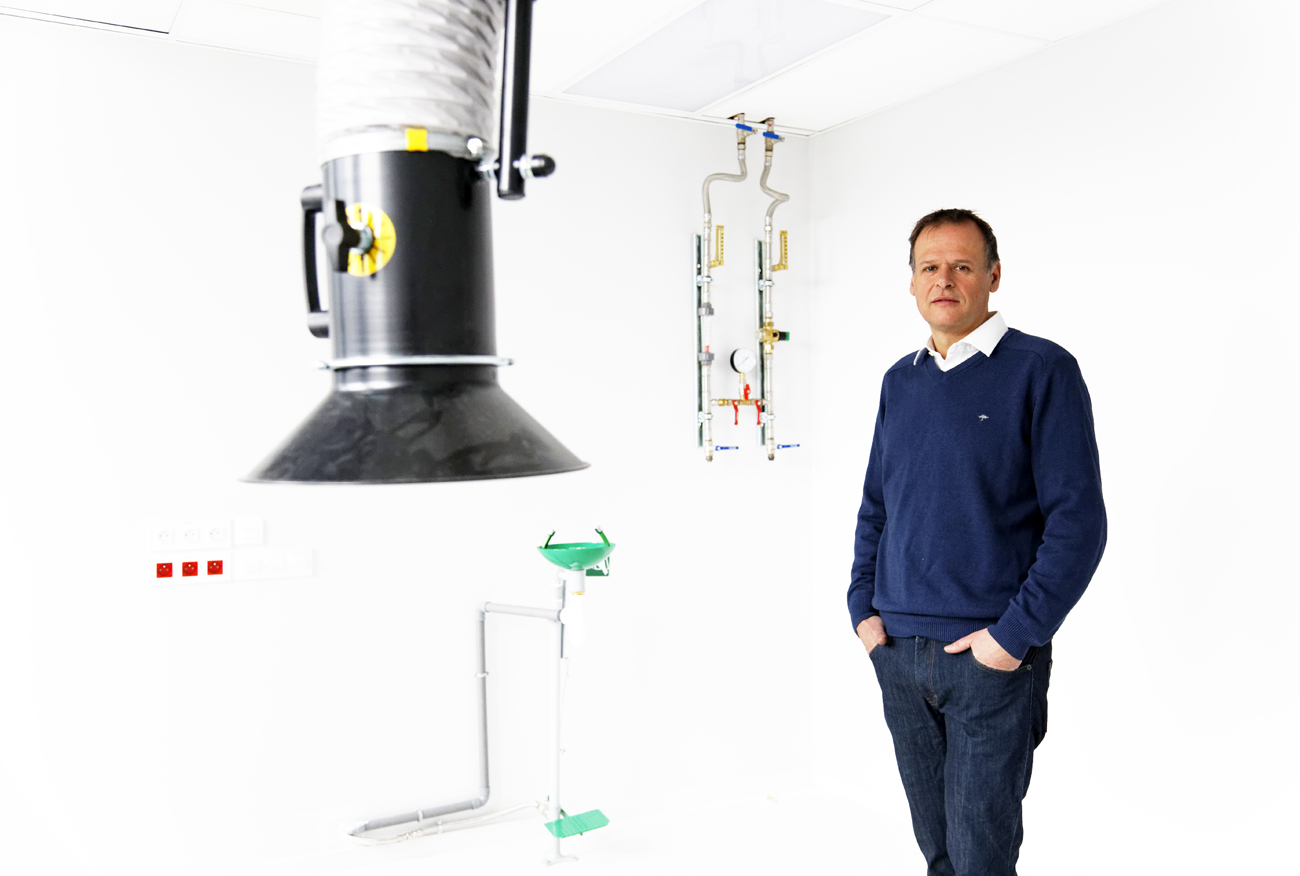 PASCAL CHABERT – Laboratoire de Physique des Plasmas – UPMC CNRS UPSUD ...